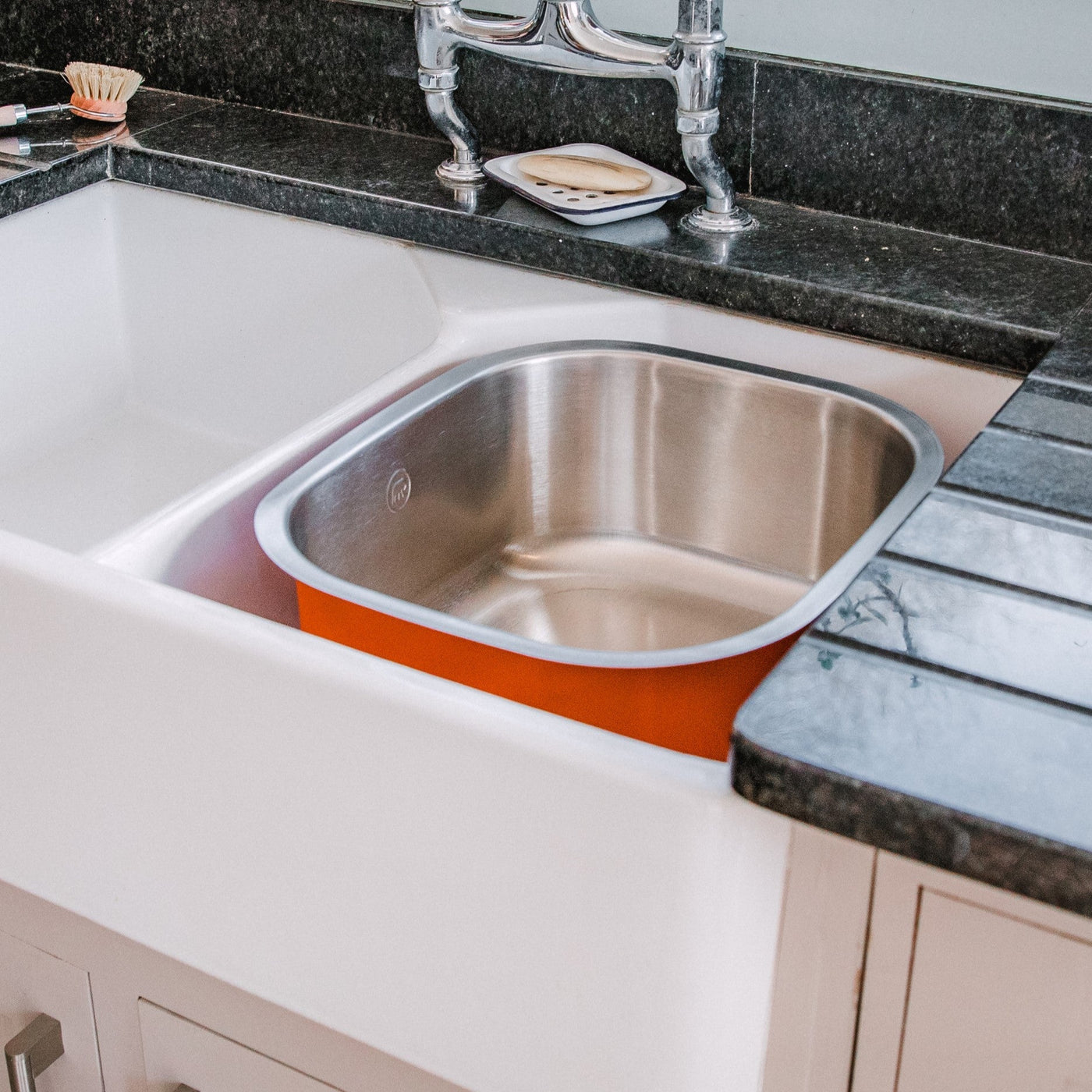 Stainless Steel Washing Up Bowl - 10 litre | Elephant Box